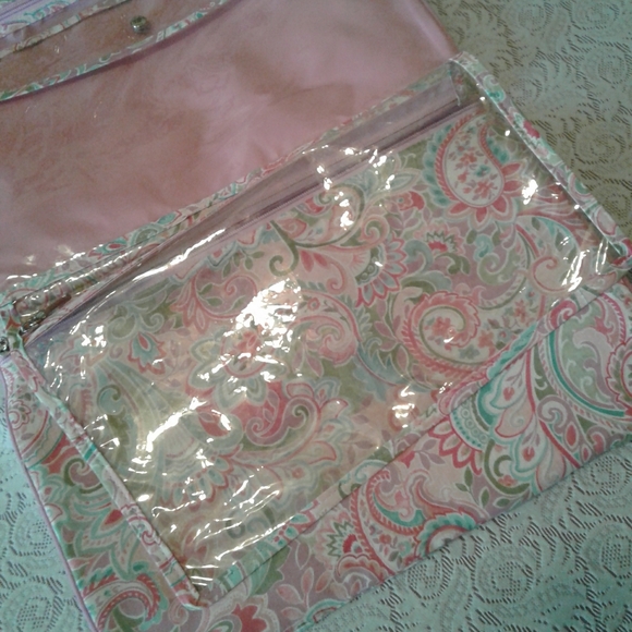 Enchante' Accessories | Bags | New Enchante Pink Paisley Hanging ...